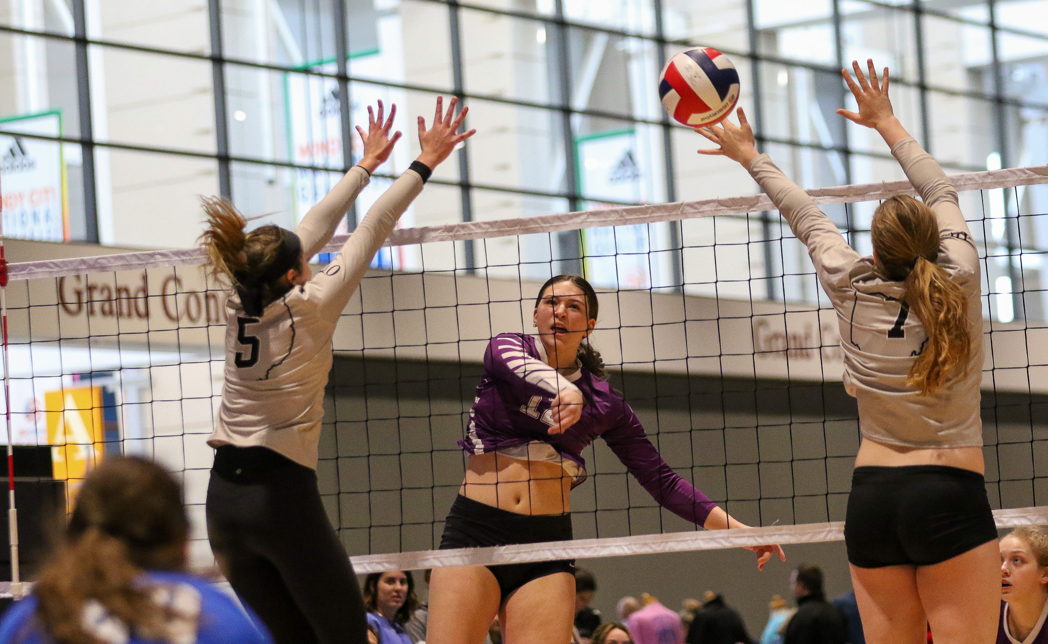 Windy City Iowa Roundup: Middle Blockers/Hitters | Prep Dig