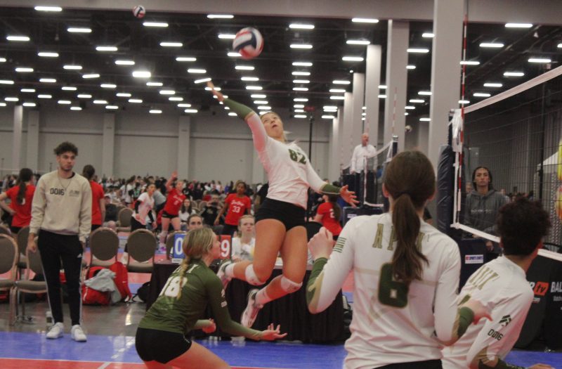 Shining A Spotlight On These Athletes (16s) | Prep Dig