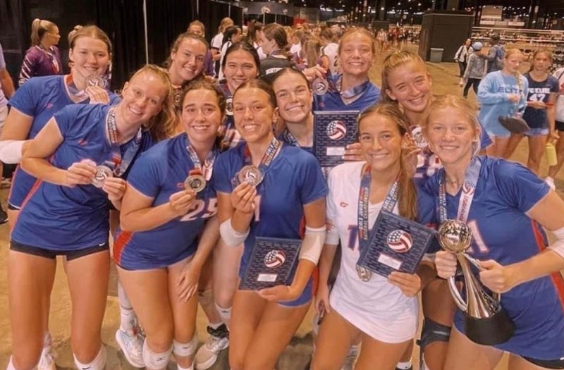 HPSTL 17 Royal Gets Second in 17 National | Prep Dig