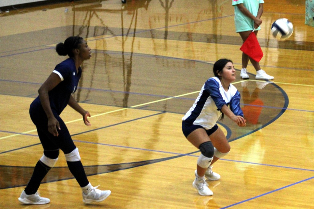 Alief Elsik vs. Dawson - Photo Gallery | Prep Dig