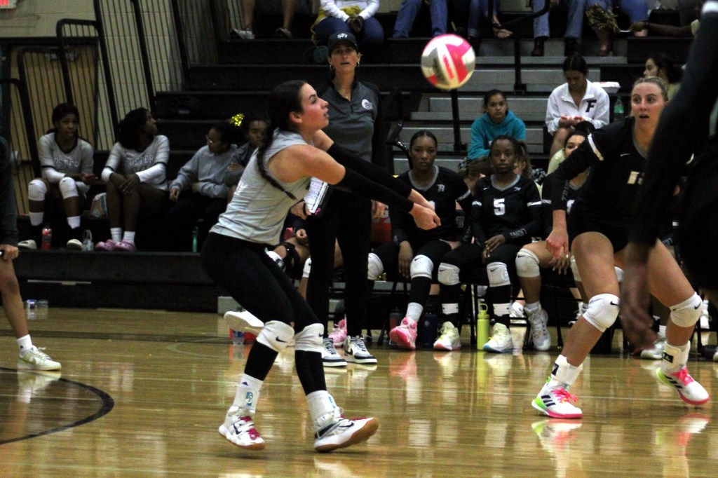 Foster vs. Randle - Photo Gallery | Prep Dig