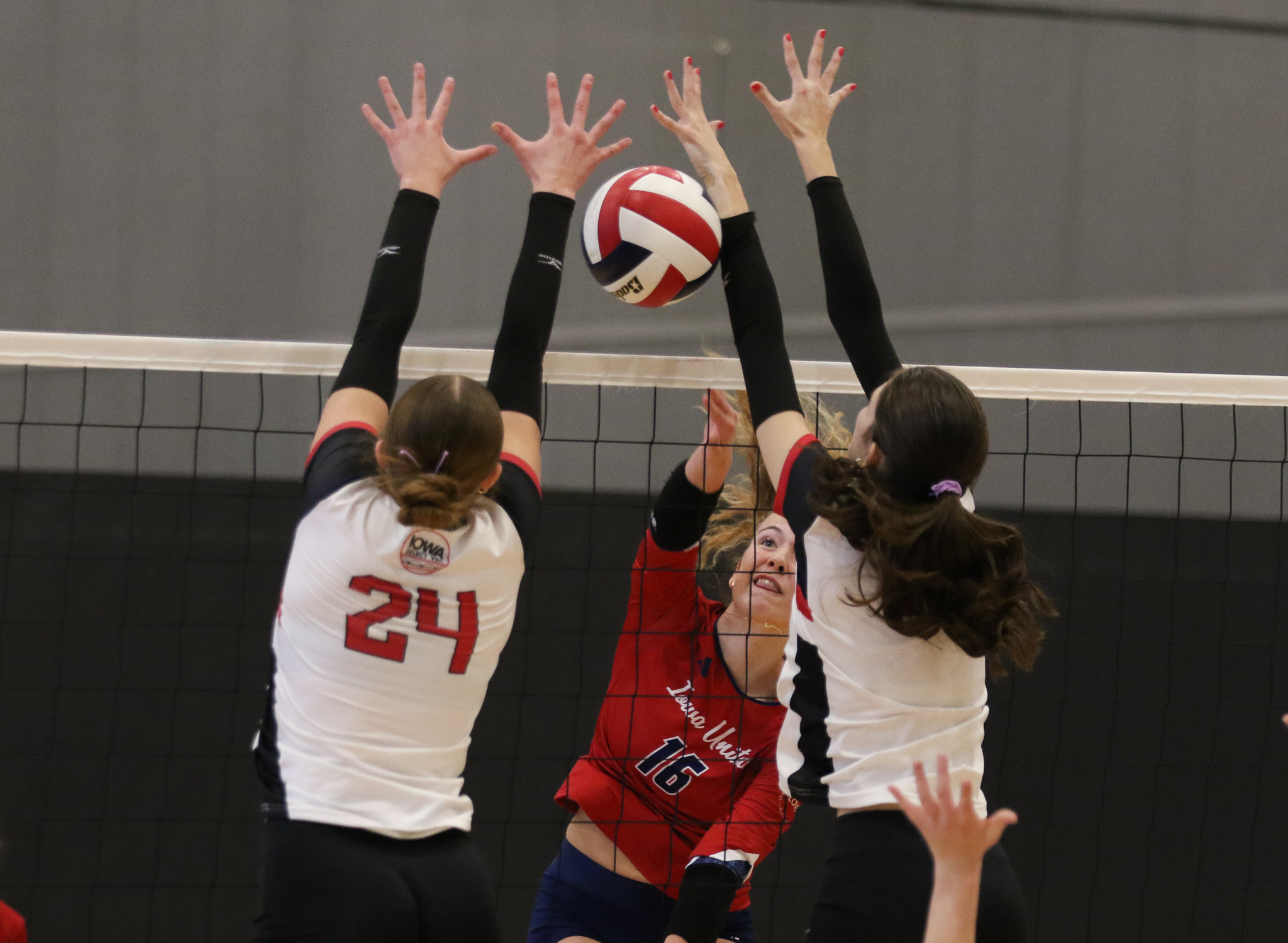 Primetime 16U Pins from Iowa Regional Qualifier | Prep Dig
