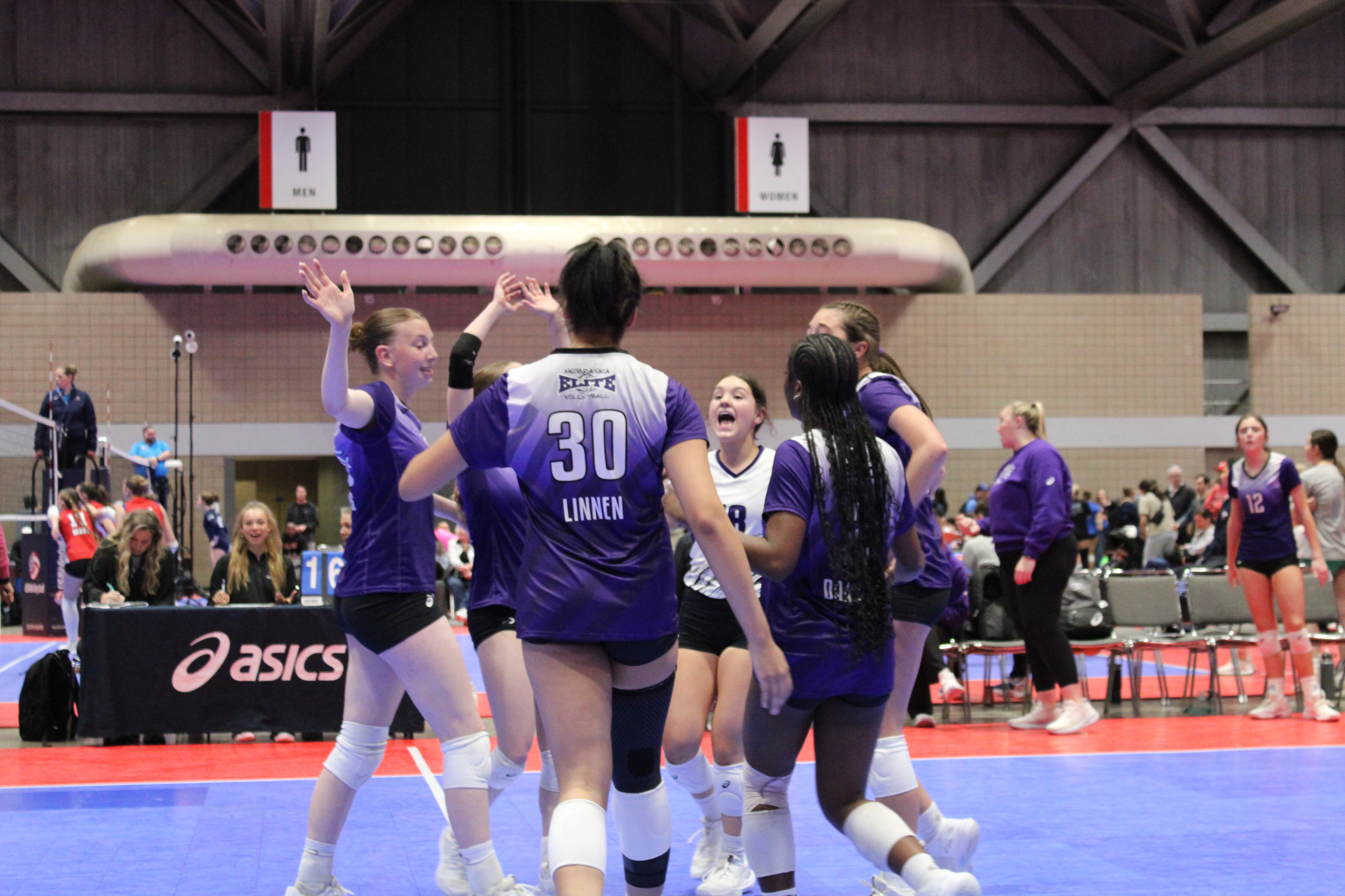 Nebraska Teams Taking on Wave 4 of AAU Nationals | Prep Dig