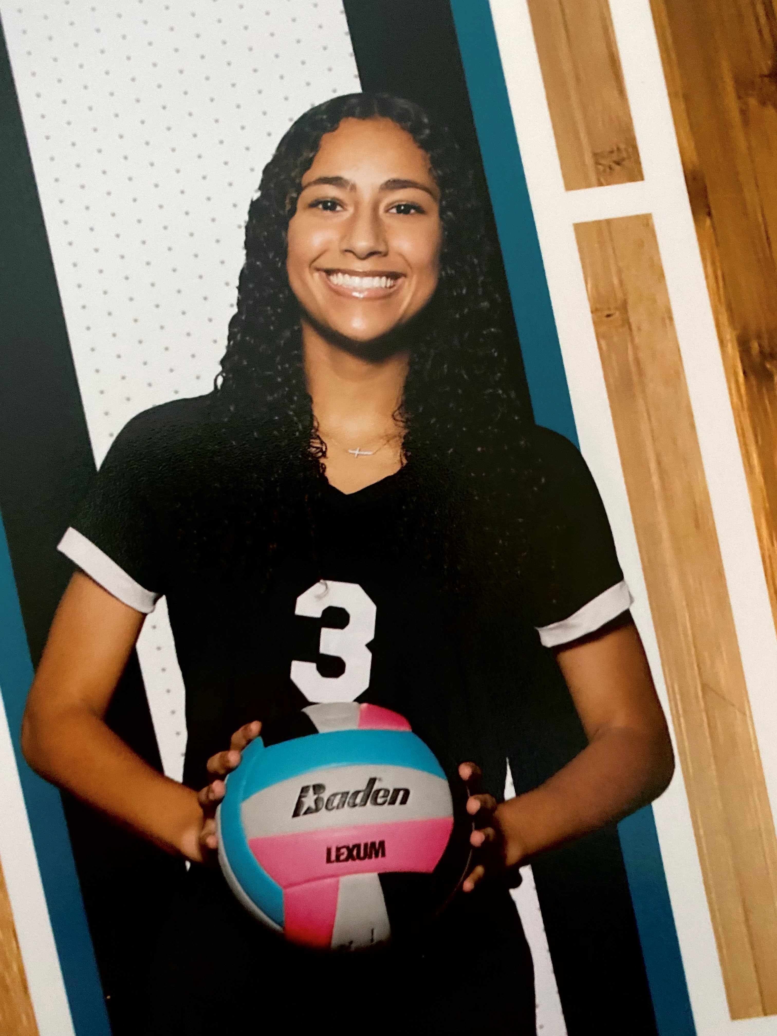 Shaelin White, | Prep Dig