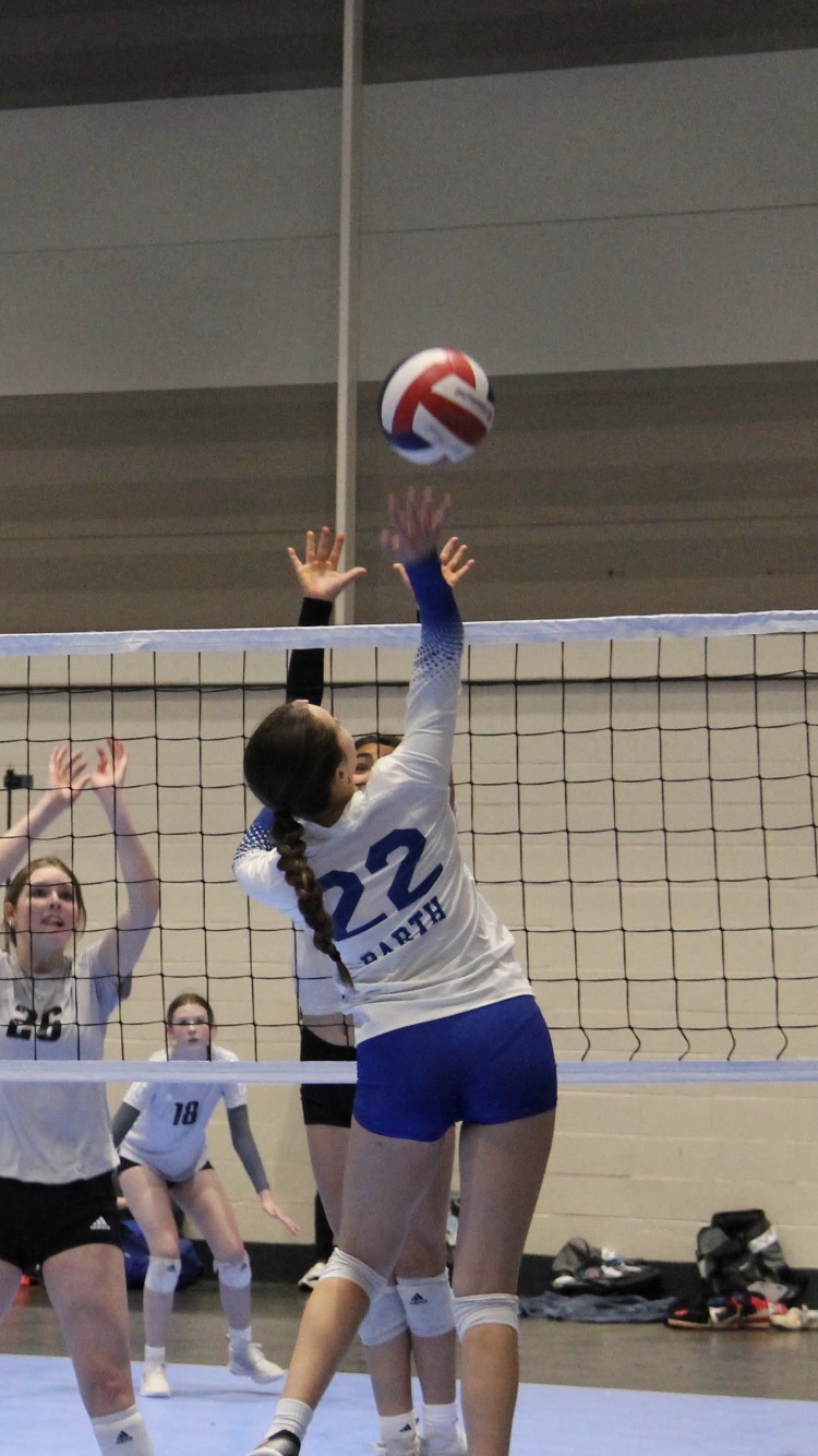Chloe Barth - Prep Dig