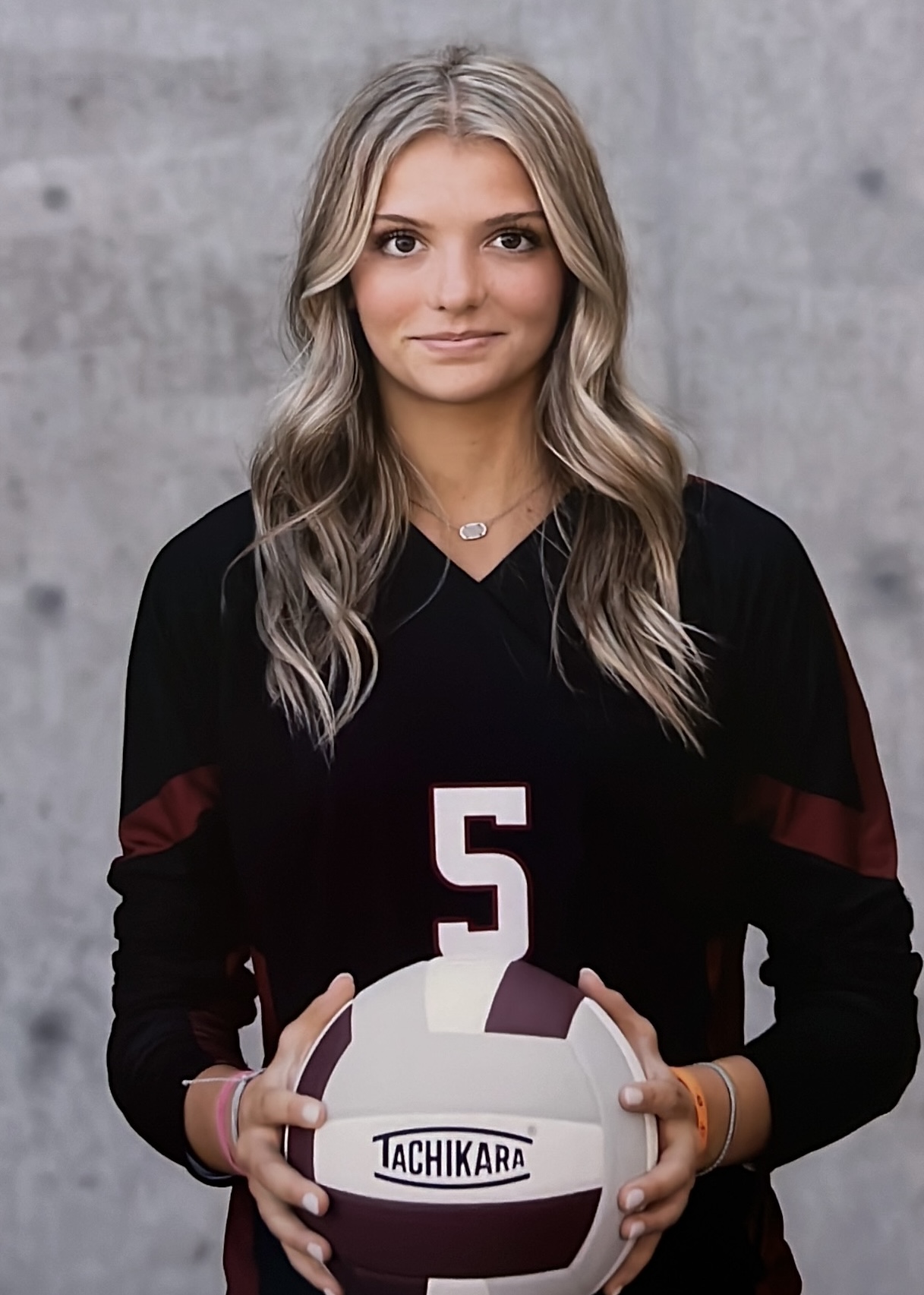 Ella Neubauer, | Prep Dig